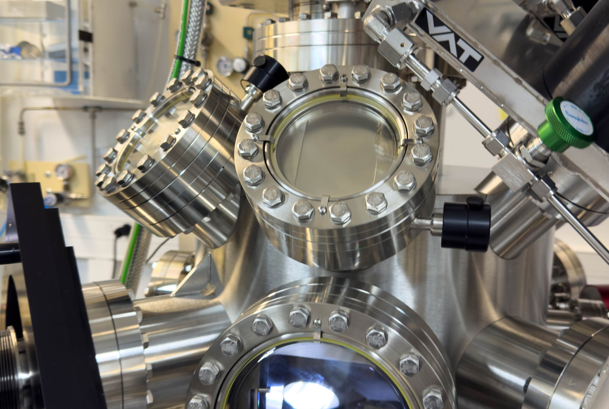 The Albert Fert Laboratory Receives Its New Pulsed Laser Deposition ...